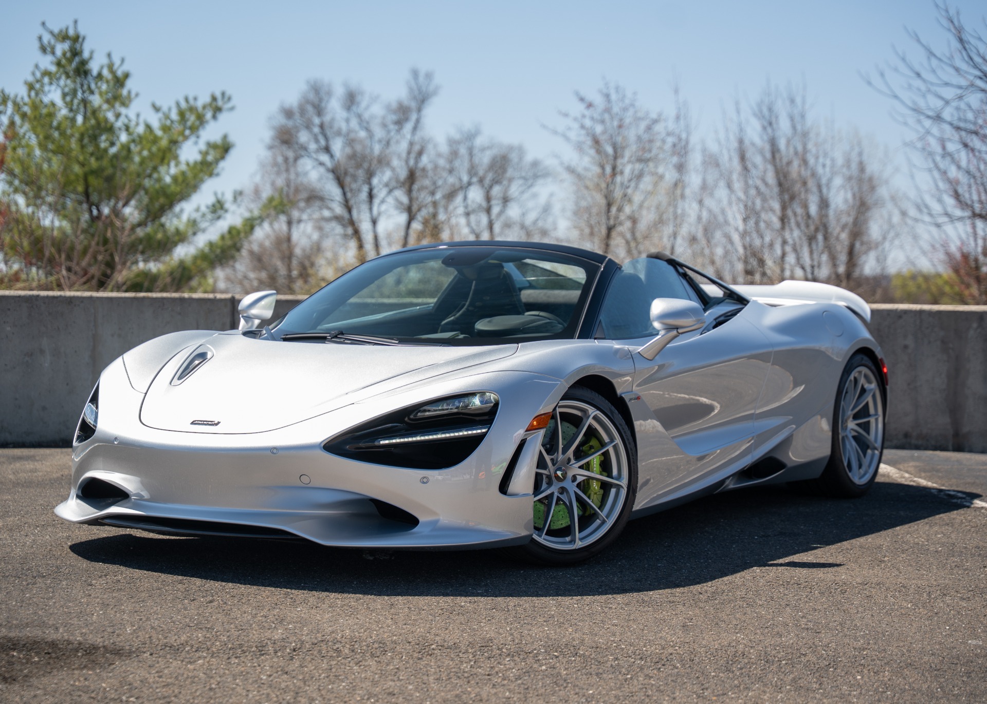 Test Drive a New Convertible McLaren